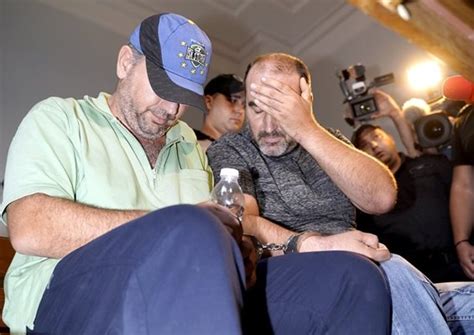 Доживотен затвор за двамата убили възрастно семейство и нарязали телата им край Негован Flashnews