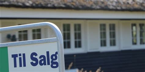 Ejendomsmæglere Havde Sex I Kundernes Hus Avisendk