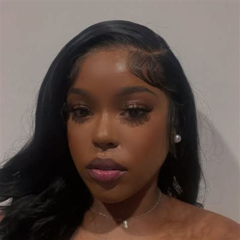 Moneka Hames Oneandonlymo • Threads Say More