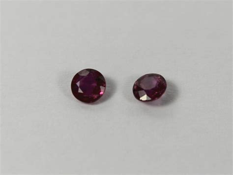 Lot Round Cut Ruby Matching Pair