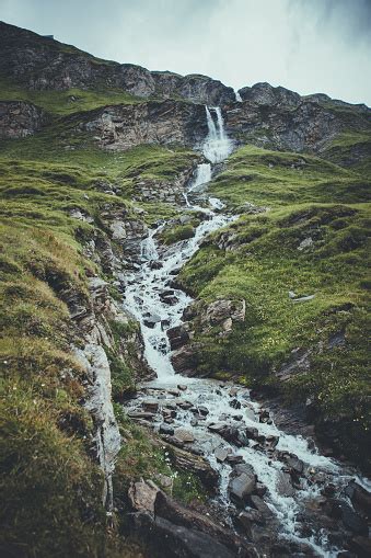 호수와 그로스 그 로크 너 오스트리아 알프스에서 계곡에 폭포 0명에 대한 스톡 사진 및 기타 이미지 0명 경관 계곡 Istock
