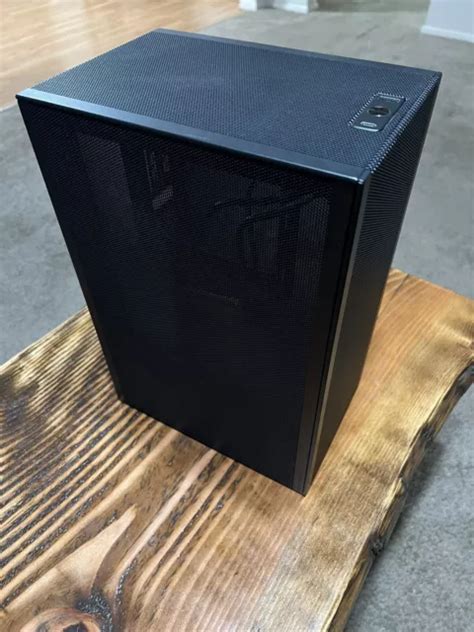 Ssupd Meshlicious Mini Itx Pc Case Black Tempered Glass Side Panel Barely Used £237 19 Picclick Uk