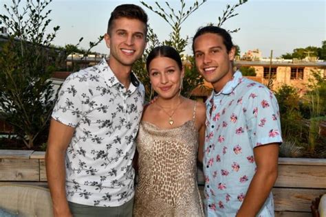 Bekah Liechty Net Worth Girl Named Tom Famous People Today