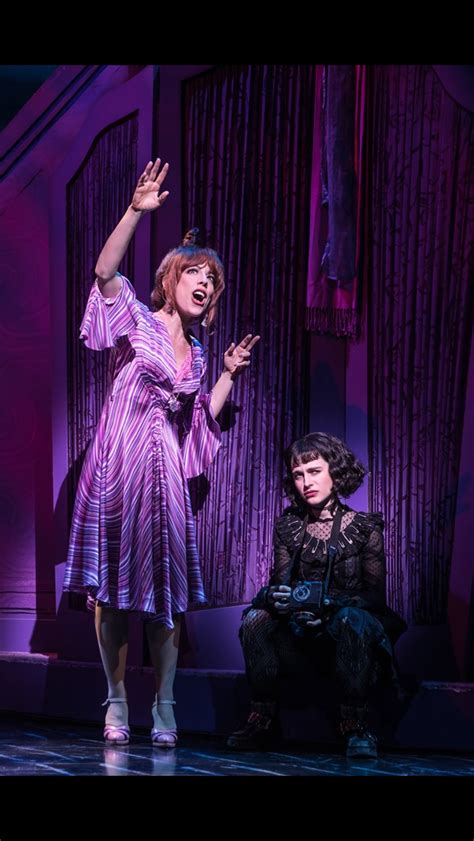 ‚beetlejuice‘ Musical Casts Its Beetlejuice And Lydia Gheub