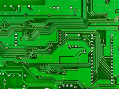 Guide To Choosing The Right PCB Minimum Trace Width