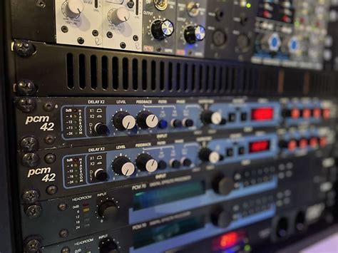 Lexicon Pcm 42 Digital Delay Processor Stereo Pair Reverb
