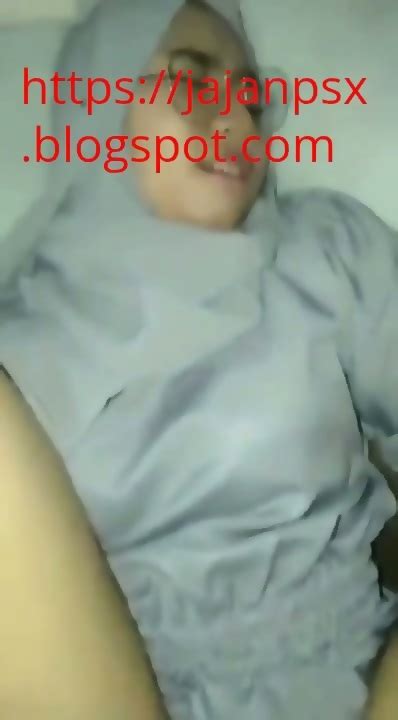 Memek Hijab Sempit Menjepit