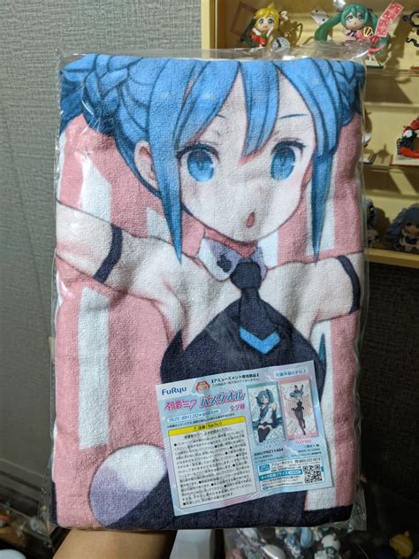 Hatsune Miku Bi Cute Furyu Towel Hobbies Toys Memorabilia Collectibles Fan Merchandise On