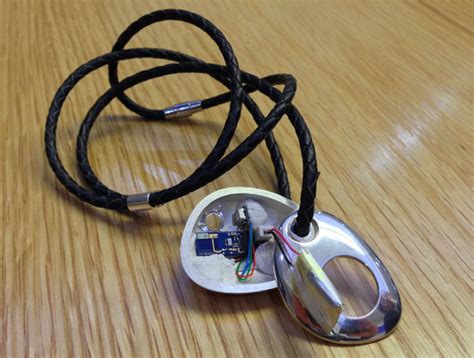 Bluetooth 4 Bling Fashion Not Tech Will Sell Those Wearables Wireless Chip Maker • The Register