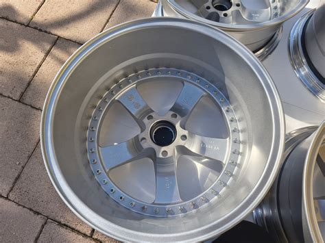 Staggered 2 Piece 18 Eta Beta Avior Wheels For Sale The Mb Market