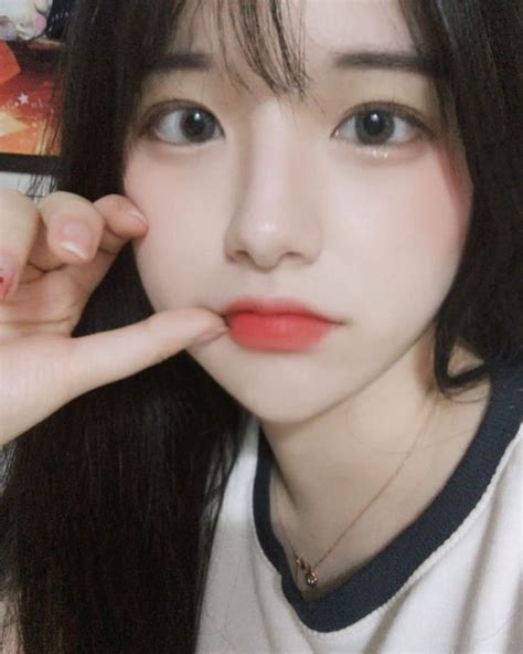 Sns스타 인스타그램 여자 사진들 모음 얼짱 스타일 예쁜 여자 얼굴 여성 얼굴