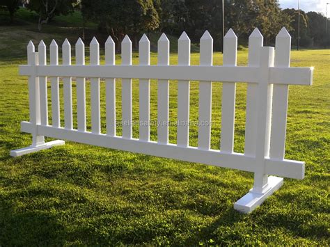Portable Pvc Picket Fence Panel With Free Stand Base For Outdoor Events