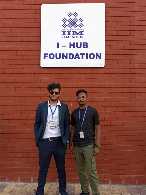 Iimsambalpur 100cubestartupconclave Volunteering Startupecosystem