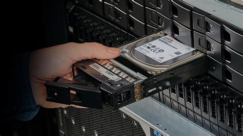 Western Digital to unveil 44TB HAMR HDDs in 2026, 100TB in 2030 | Tom's Hardware