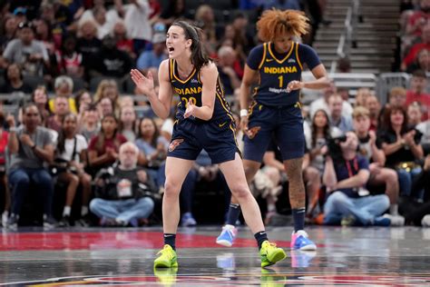 Tracking Caitlin Clarks Stats Top Highlights For 2024 Wnba Rookie