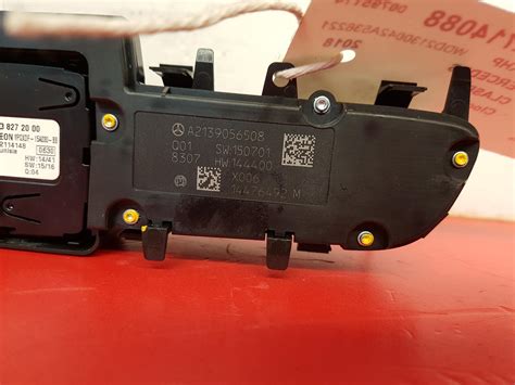 Clock E Class Mercedes 2018