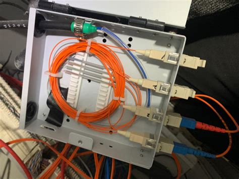 차량번호인식기 주차자단기 무인주차요금정산기 등 주차관제시스템을 제주도 서귀포시 제주시 건입동 호텔xxx 주차장에 시공한 현장 사진 무인주차관제시스템설치견적 주차차단기