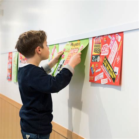 Education Picture Hanging Systems