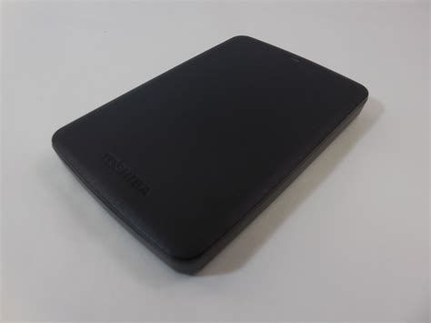 Внешний жесткий диск 2. 5 1Tb Toshiba CANVIO BASIC