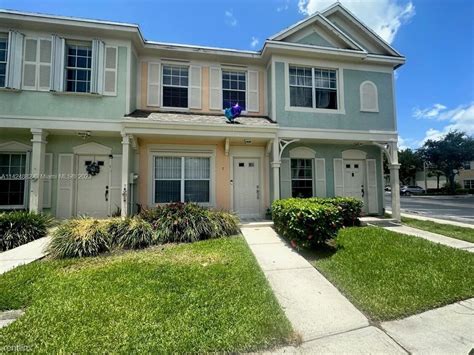 7 Truman Dr Weston Fl 33326 Townhome Rentals In Weston Fl