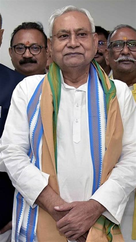 Electrician To Bihar Cm Journey Of Kingmaker Nitish Kumar