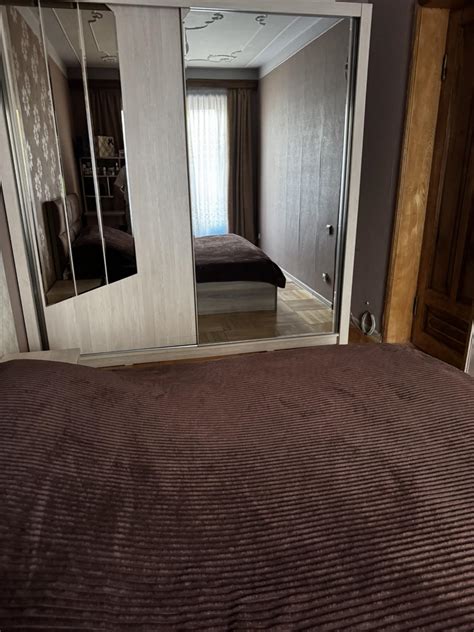 პროჯენსი იყიდება გლდანში 6 მიკრო რაიონში ჩეხური პროექტის 4 ოთახიანი ბინა მზიანი ნათელი 4