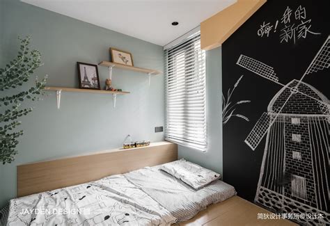 原木儿童房装修效果图 设计本装修效果图