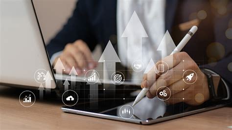 프로젝트 관리 시간 계획 비즈니스 개념 비즈니스 프로세스 관리 자동화된 워크플로 기어 사업가 품질 관리 및 장기 비즈니스 평가