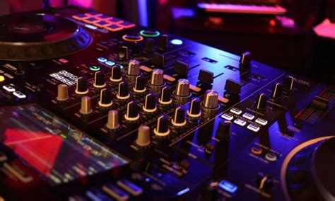 Chorus Songs Lyrics Meaning Examples And Creative Insights