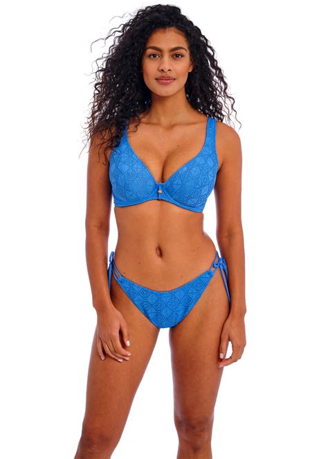 Nomad Nights Atlantic High Apex Bikini Top From Freya
