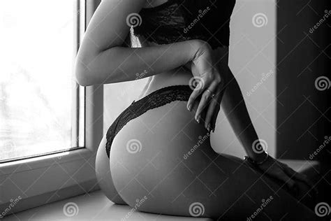 Ideal Womans Butt Panties Lingerie Underwear Woman Bra Female In