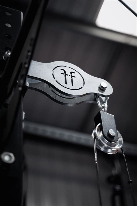 Rack Mounted Cable Pulley Machines For Small Pt And Fitness Studio