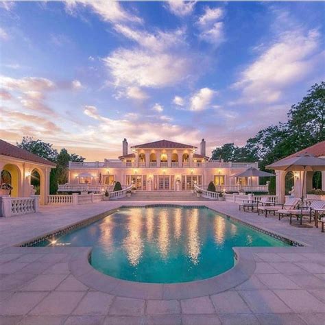 Expensive Houses With Pools