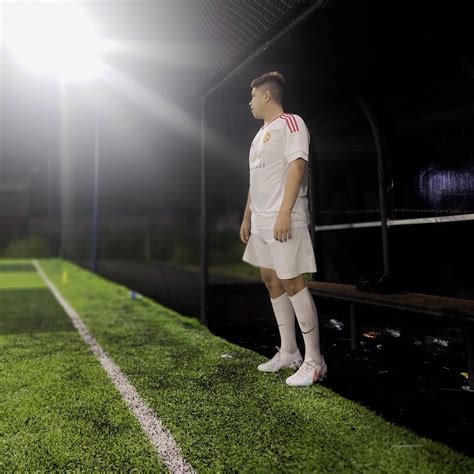 Brian Eagle • Instagram Photos And Videos