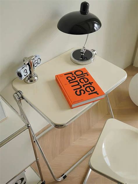 Foldable Table 傢俬＆家居 傢俬 桌子 Carousell