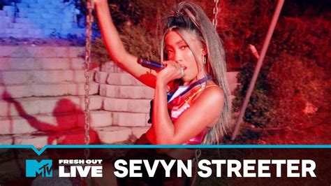 Sevyn Streeter Performs Nasty Girl Mtvfreshout Youtube