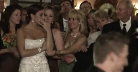 Bride Watches Her Husband Ask His Mom To Dance The Moment Brings Everyone To Tears