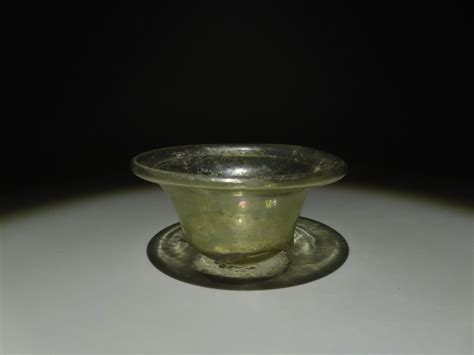 Medieval Glass Palm Cup 6th 7th Century Ad 7 5 Cm Diameter Intact
