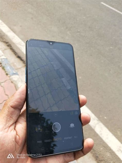 Oppo R Pro Hands On Review All The Essence Of The Night On A Smartphone