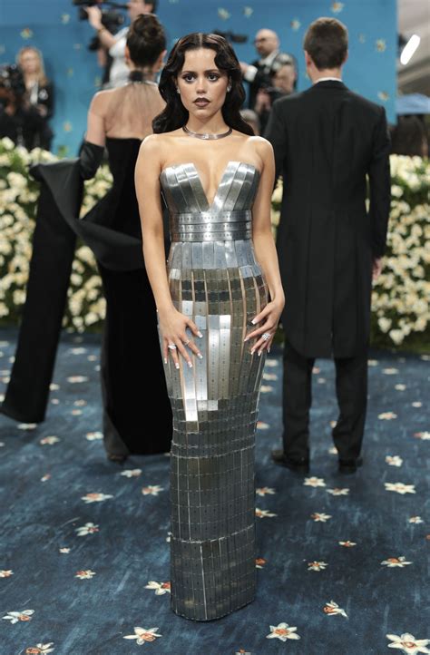 Jenna Ortega Rules Met Gala 2025 In Metal Balmain • Celebmafia