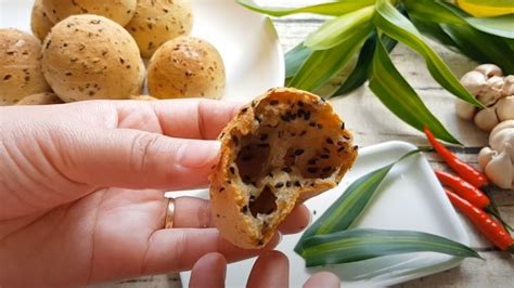 Tell You How To Make Sweet Smooth Black Sesame Mochi