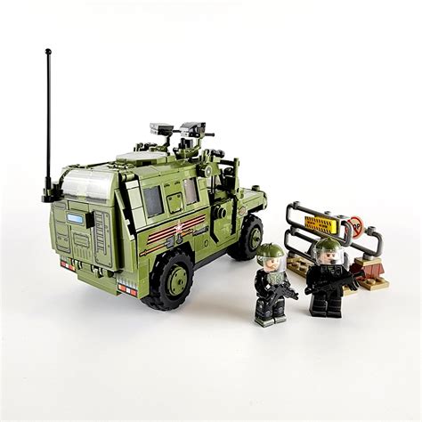 Russian Ground Forces Tigr M Gaz Armoured Vehicle — Brick Block Army