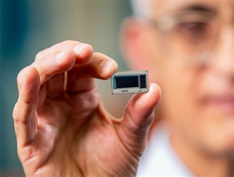 Tech Trend Glass To Replace Organic Substrates In Next Generation