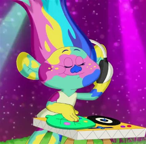 Imagine Harper Becoming Pop Villages Next Dj Fandom