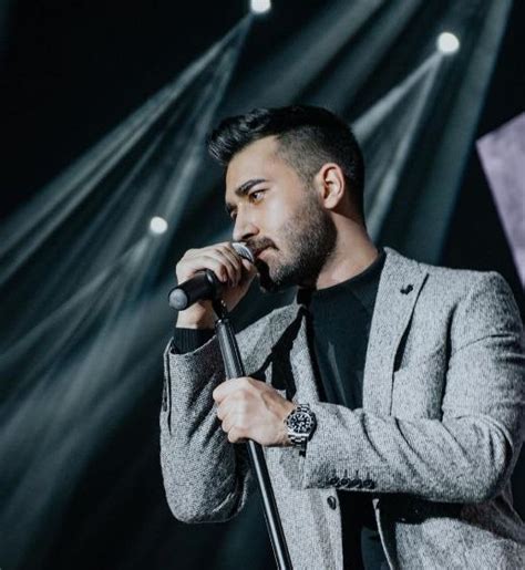 بیوگرافی و زندگینامه علی یاسینی فردای تازه