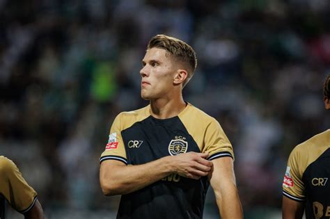 Weder Erling Haaland Noch Viktor Gyökeres Barça Liebt Diesen Topstürmer