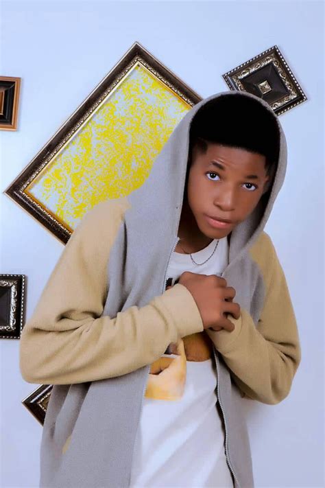 Ezzy Wizz Entertainment