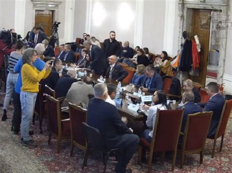 Задължиха министъра да отмени освобождаването на директора на „Пирогов“ Допълнена