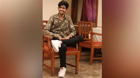 Himanshu Goyal A New Age Social Media Marketing Sensation And Digital