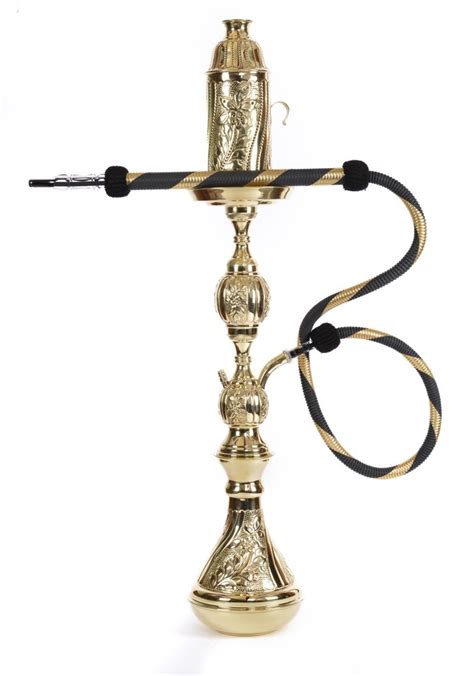 Farida Royalty Artistic Fumando Espero